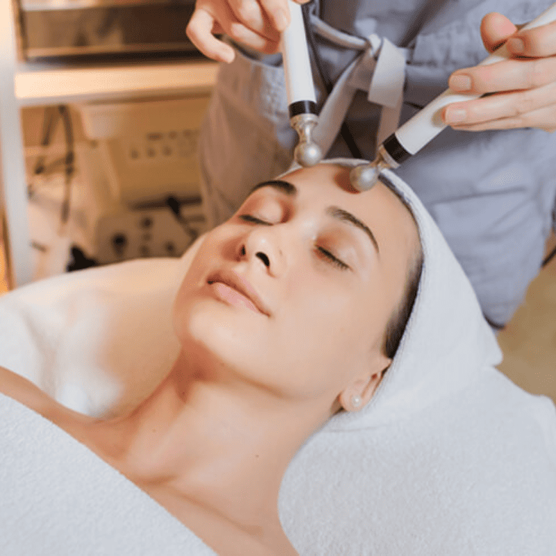 What Is A Typical Microcurrent Facial? - ESI SHOW